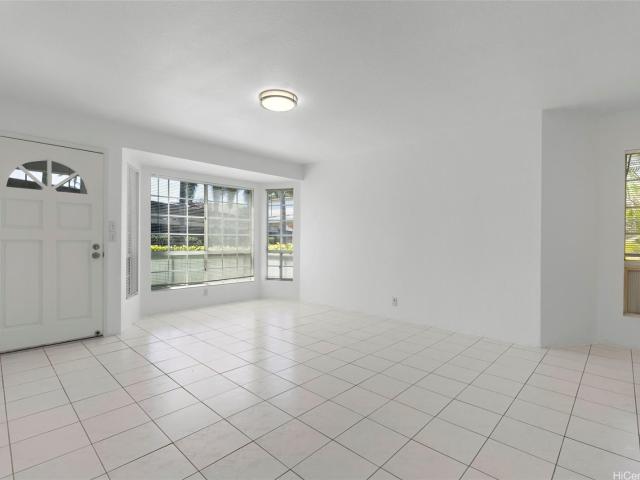 605 Mananai Pl, Unit 25A, Honolulu, HI 96818 | MLS #202604