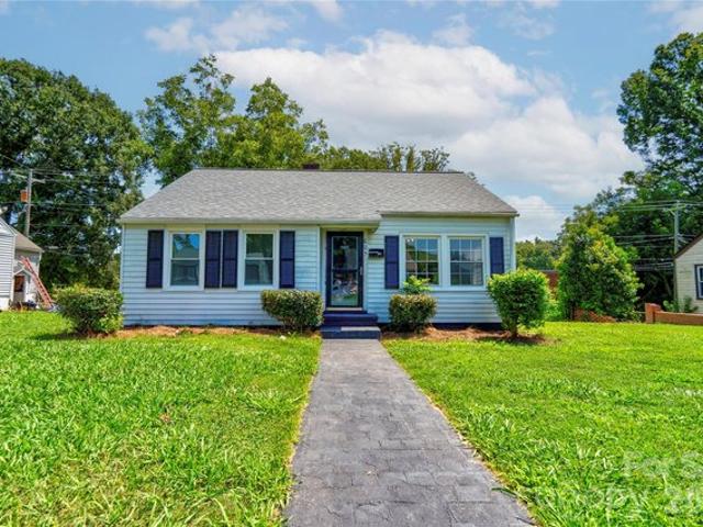 605 Meadowbrook Rd, Kings Mountain, NC 28086