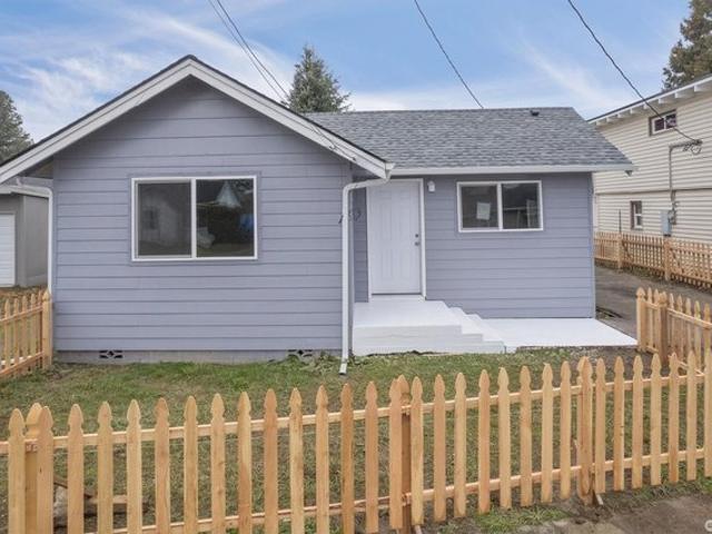 605 Mill St, Kelso, WA 98626