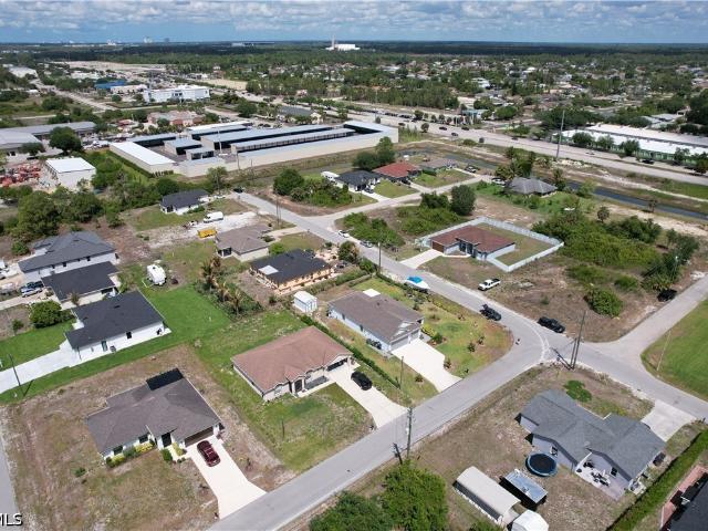 605 Norman Ave N, Lehigh Acres, FL 33971 | MLS #2026018