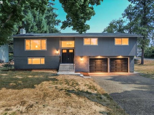 605 NE 8th Ave, Battle Ground, WA 98604