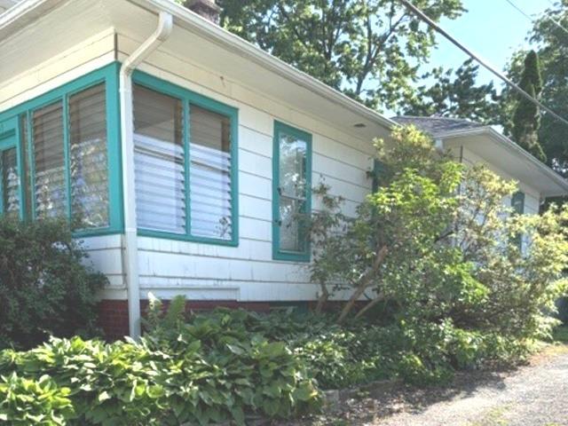 605 S Walnut Street