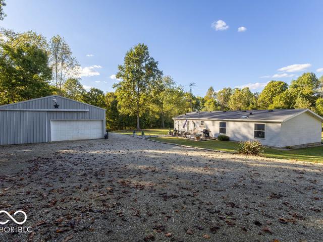 605 S County Road 350 East