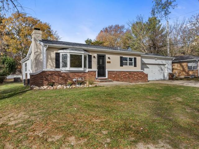 605 S Fair St, Champaign, IL 61821