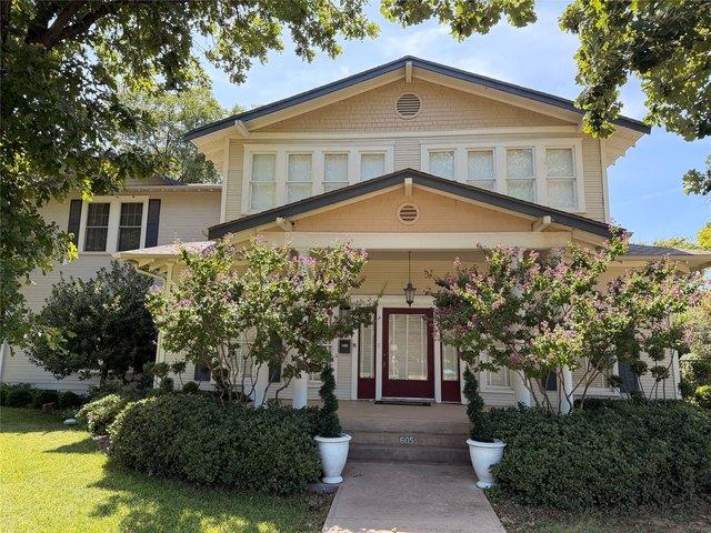605 S Seaman St, Eastland, TX 76448