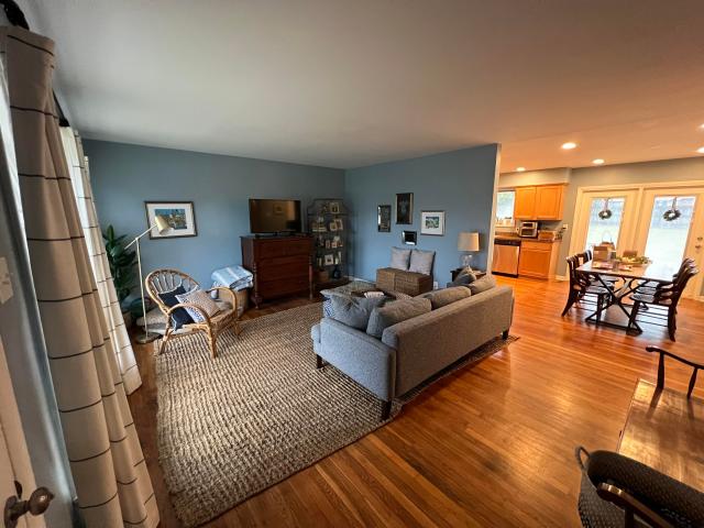 605 Seattle Drive