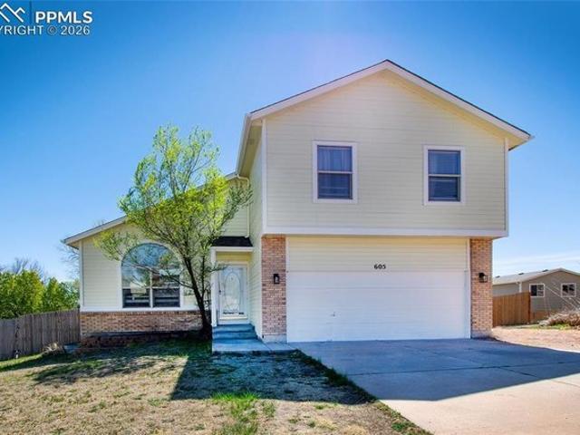 605 Stubblefield Dr, Fountain, CO 80817