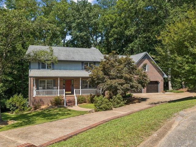 605 Stonebrook Dr, Chattanooga, TN 37415