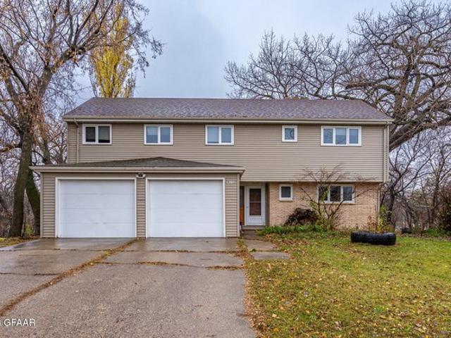 605 Summit Ave N, Crookston, MN 56716