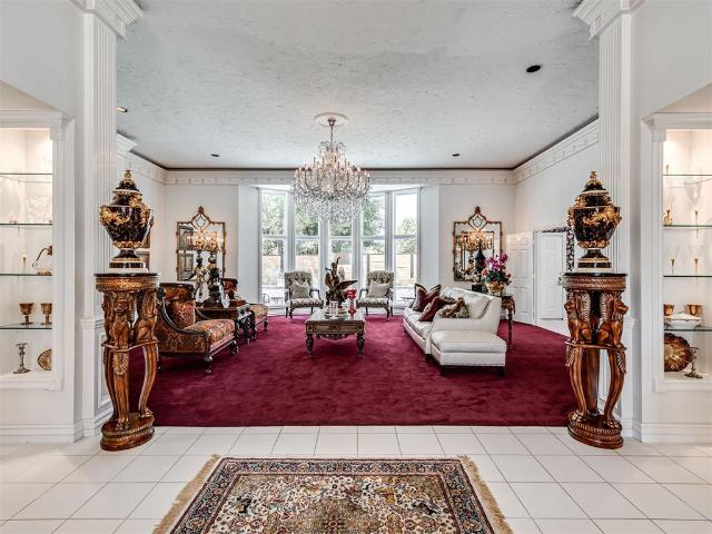 605 Sycamore Court