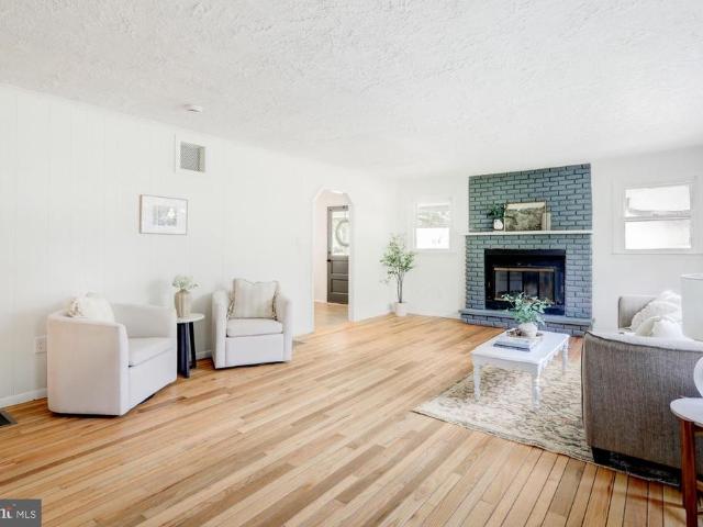 605 Sycamore Drive