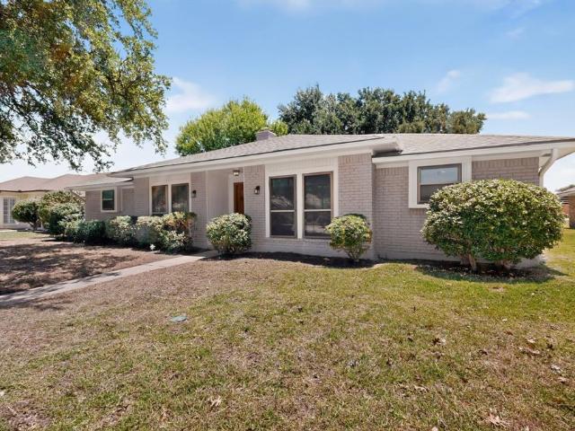 605 Palomar Lane