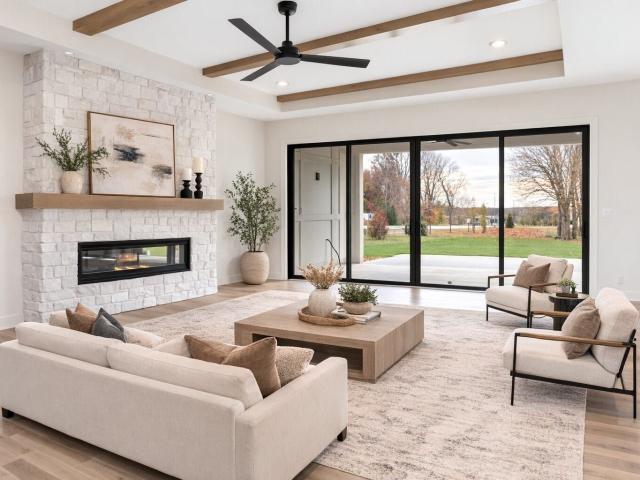 605 Pelican Drive, Polk City, USA, IA