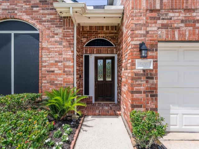 605 Pelican Harbour Drive