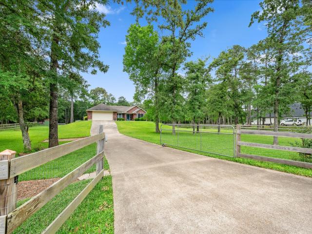 605 Pelican St, Magnolia, TX 77355 | MLS #73454