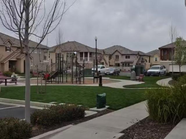 605 Picasso Way, Folsom, CA 95630