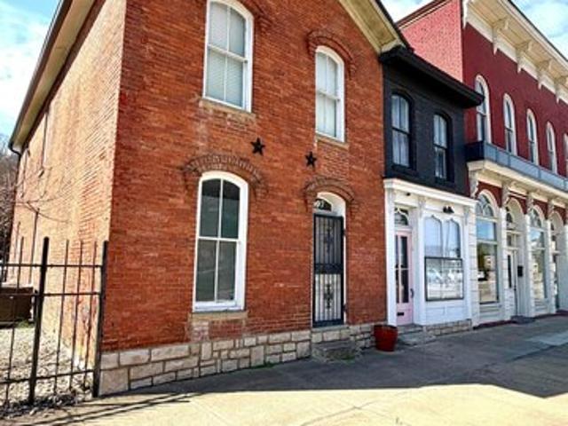 605 Putnam Ave, Zanesville, OH 43701