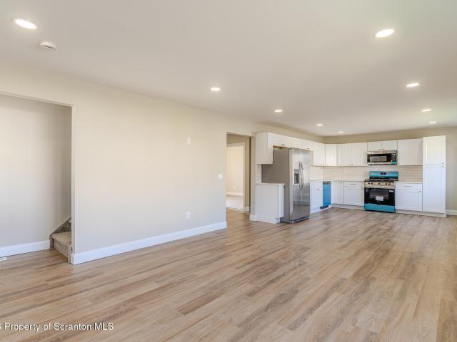 605 Roth Street