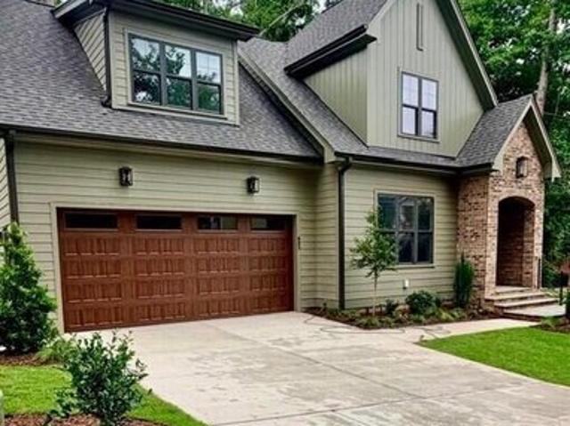 605 Ridgecrest Rd, Cary, NC 27511