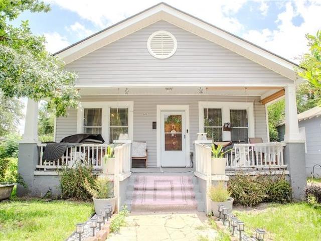 605 W 46th St, Savannah, GA 31405