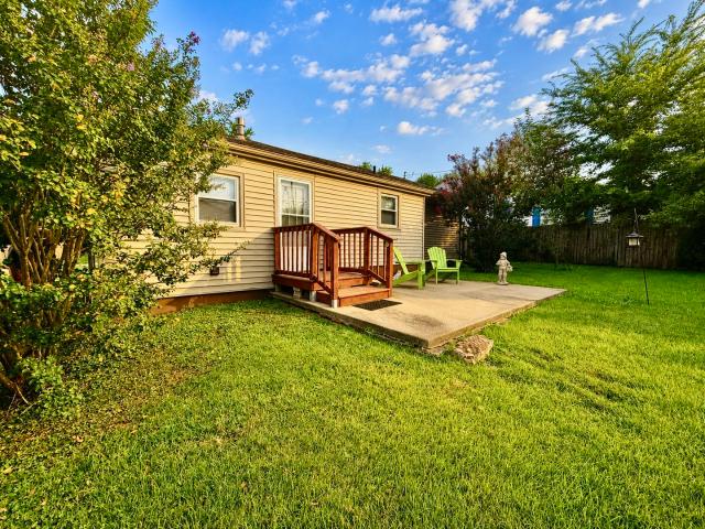 605 W 19th Street