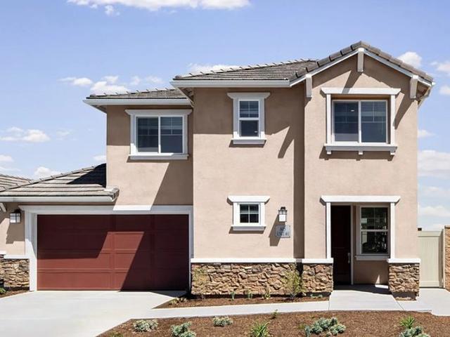 605 W Citron St, Corona, CA 92882