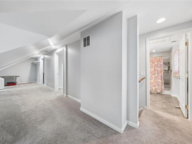605 W Grant St, Houston, PA 15342 | MLS #1743