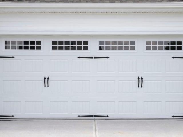 605 Woodcot Drive