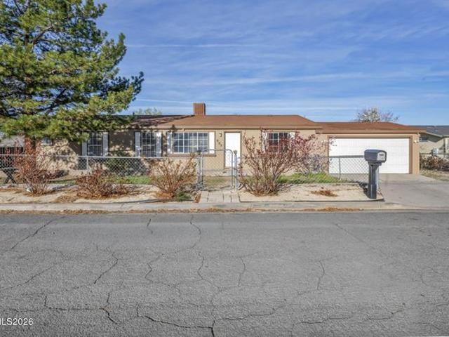 605 Wall Canyon Dr, Sun Valley, NV 89433
