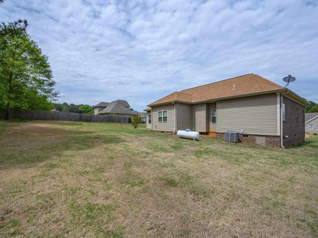 605 Tenbury Lane