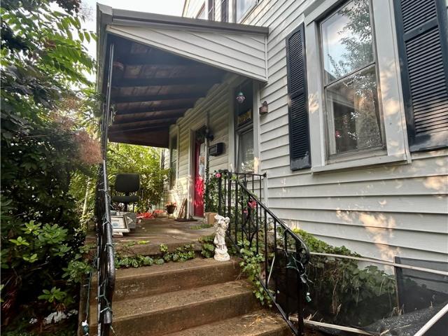 605 Terrace Avenue
