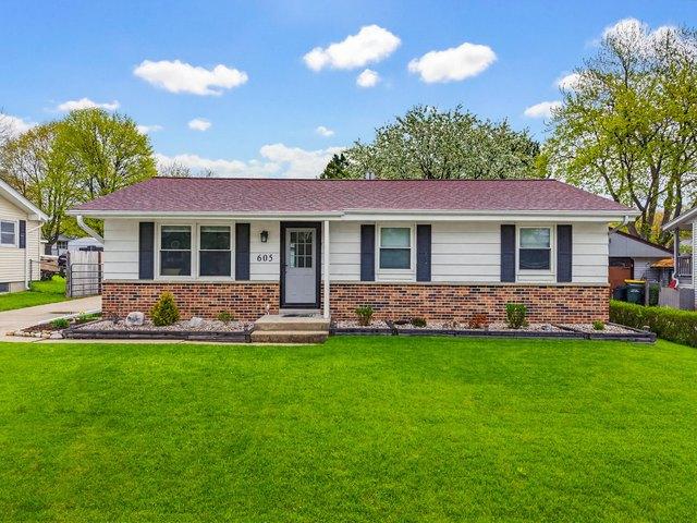 605 Victoria St, West Bend, WI 53090