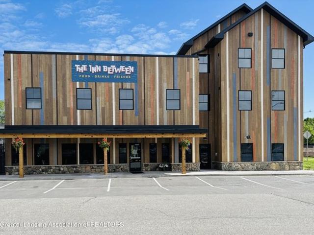 6064 River St Unit 301, Indian River, MI 49749