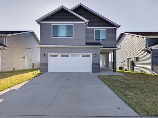 6064 58th St S, Fargo, ND 58104
