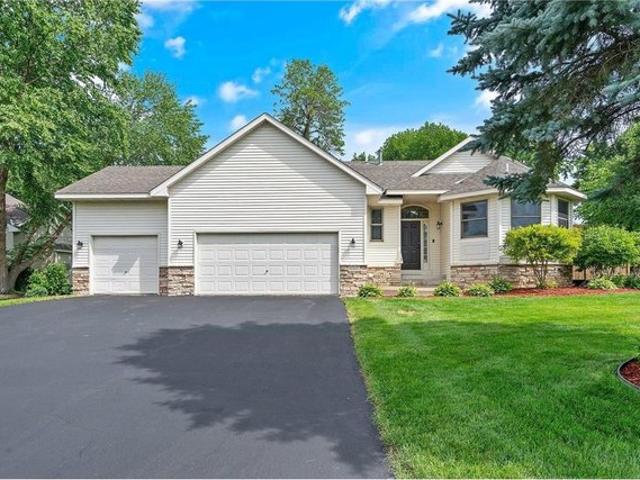 6066 th St, Wyoming, MN 55092