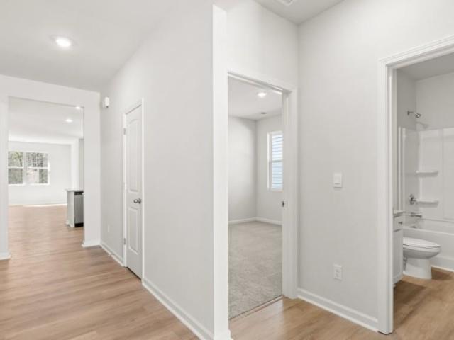 6067 Muirfield Point