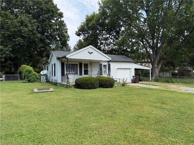 6067 Ivy Ln, West Alexandria, OH 45381
