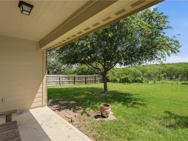 6069 Covers Cv, Schertz, TX 78108