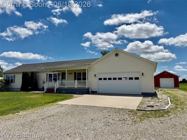 6069 Harris Rd, Grant Township, MI 48032