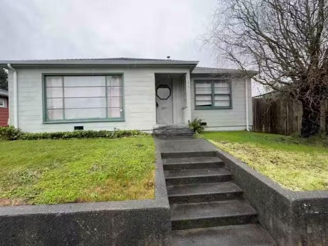 60607566 1610 Harrison Ave