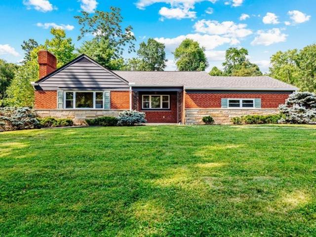 6060 Luwista Ln, Anderson Township, OH 45230