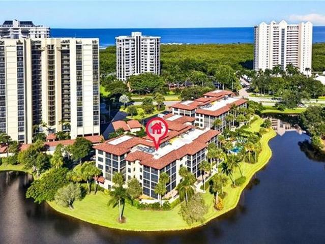 6060 Pelican Bay Blvd Apt 505, Naples, FL 34108
