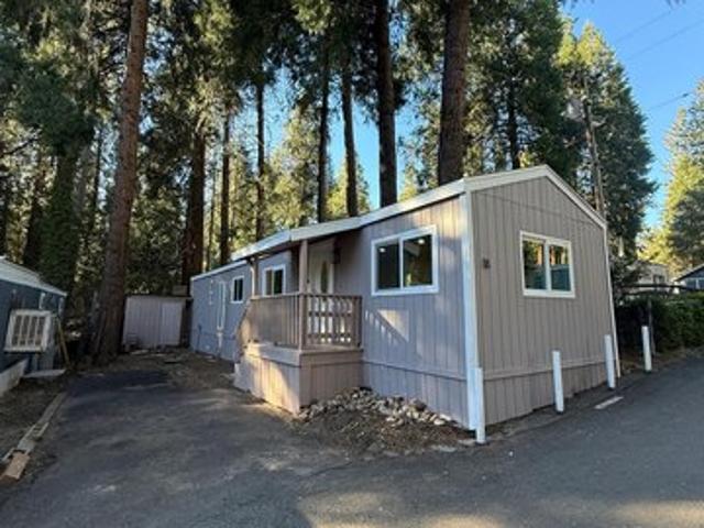 6060 Pony Express Trl Unit 18, Pollock Pines, CA 95726