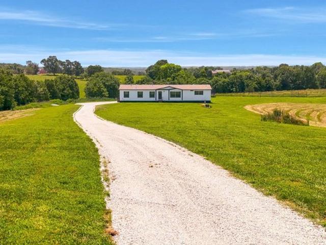 6060 State Highway M, Clever, MO 65631