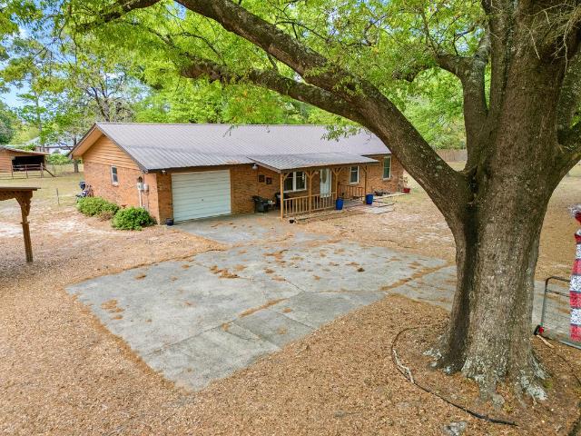 6061 Coy Burgess Loop, DeFuniak Springs, FL 32435 | MLS #999553
