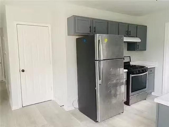 60625966 2205 Dresden Grn Nw