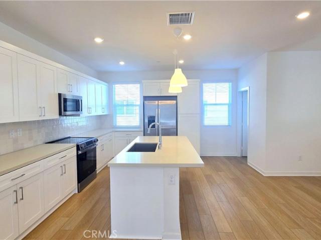 6063 Fairfax Drive