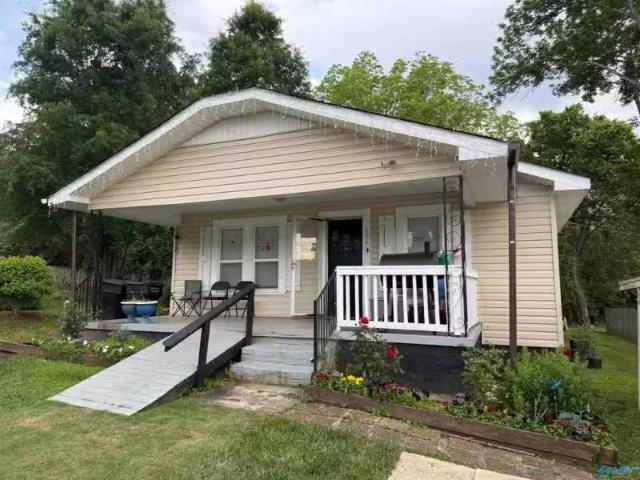 606 3RD ST SE, FORT PAYNE, AL 35967 Single Family Residence Fo.