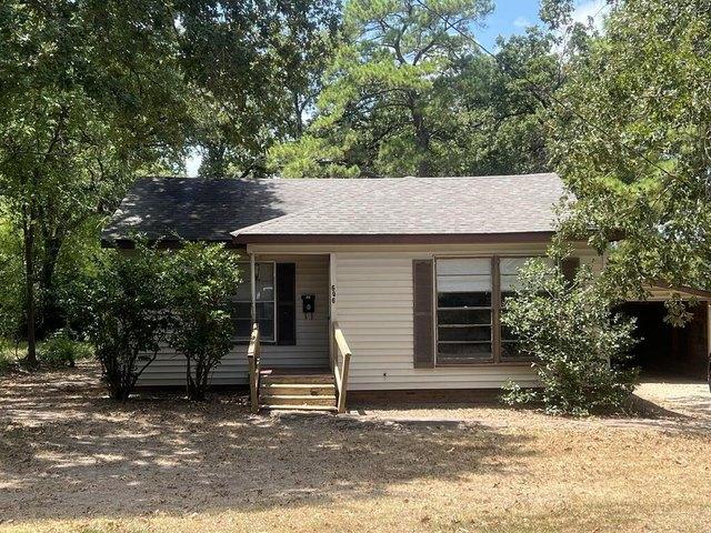 606 Cordelia St, Lufkin, TX 75904