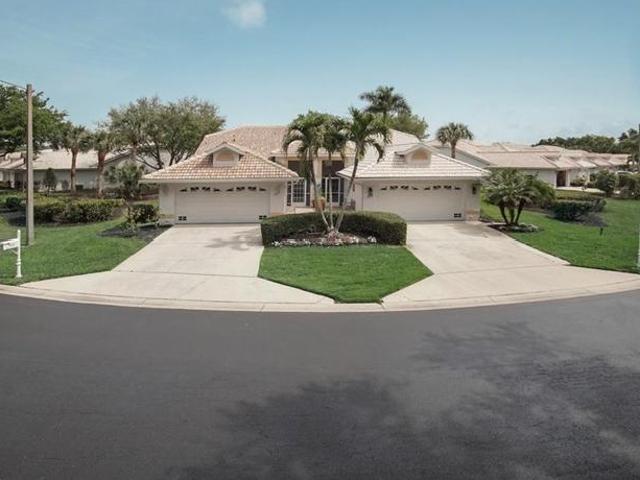 606 Captn Kate Ct #8, Naples, FL 34110